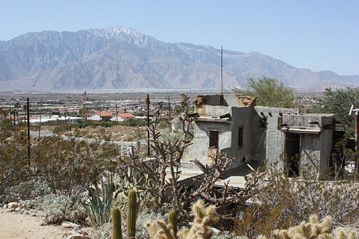 Minnesota Museum of the Mississippi - Cabot's Pueblo